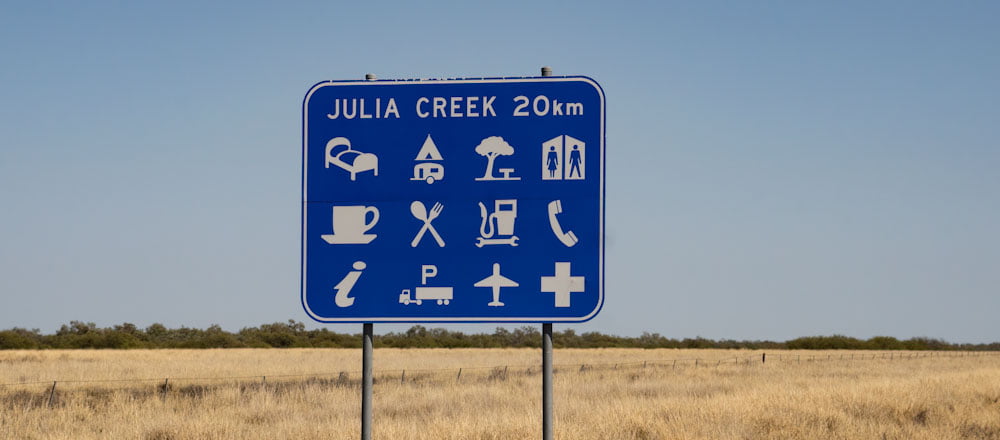 Harnessing Linguistic Landscapes for Language Learning: A Comprehensive ...